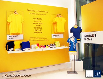 Gap x Pantone : La Vie En Couleurs - MaxiTendance