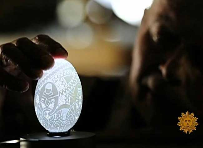 Franc Grom, l'Art Lumineux de Sculpter les Oeufs - MaxiTendance