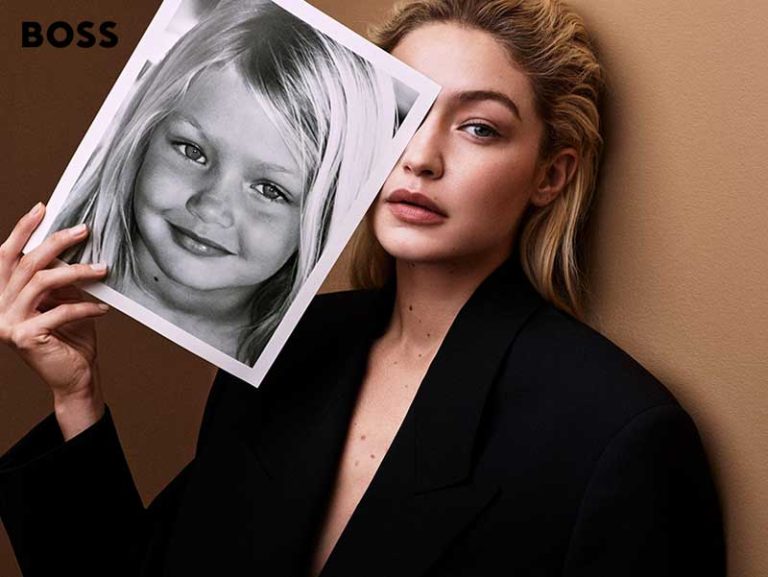 Une Top Modèle IA à la UNE du Magazine Vogue Août 2025 - MaxiTendance