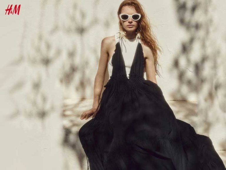 Une Top Modèle IA à la UNE du Magazine Vogue Août 2025 - MaxiTendance